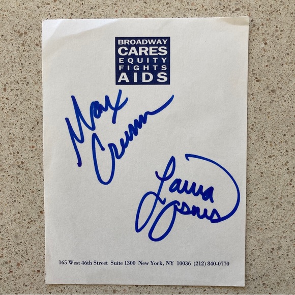 Autograph | Other | Max Crumm Laura Osnes Signed Bcefa Paper 45x55 ...